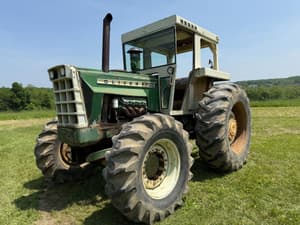 SOLD - Oliver 2255 Lot No. 6749435 Tractors with 3,952 Hrs | Tractor Zoom