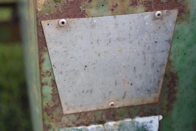 Oliver 620 Hay and Forage Balers - Square for Sale | Tractor Zoom