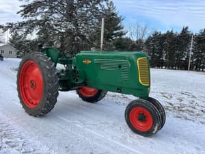 SOLD - Oliver 70 Lot No. 6236363 Tractors with 33 HP | Tractor Zoom