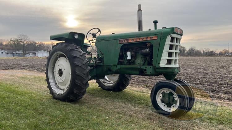 Oliver 770 Tractors 40 to 99 HP for Sale | Tractor Zoom