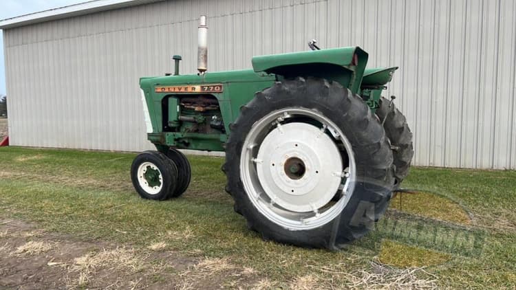 Oliver 770 Tractors 40 to 99 HP for Sale | Tractor Zoom