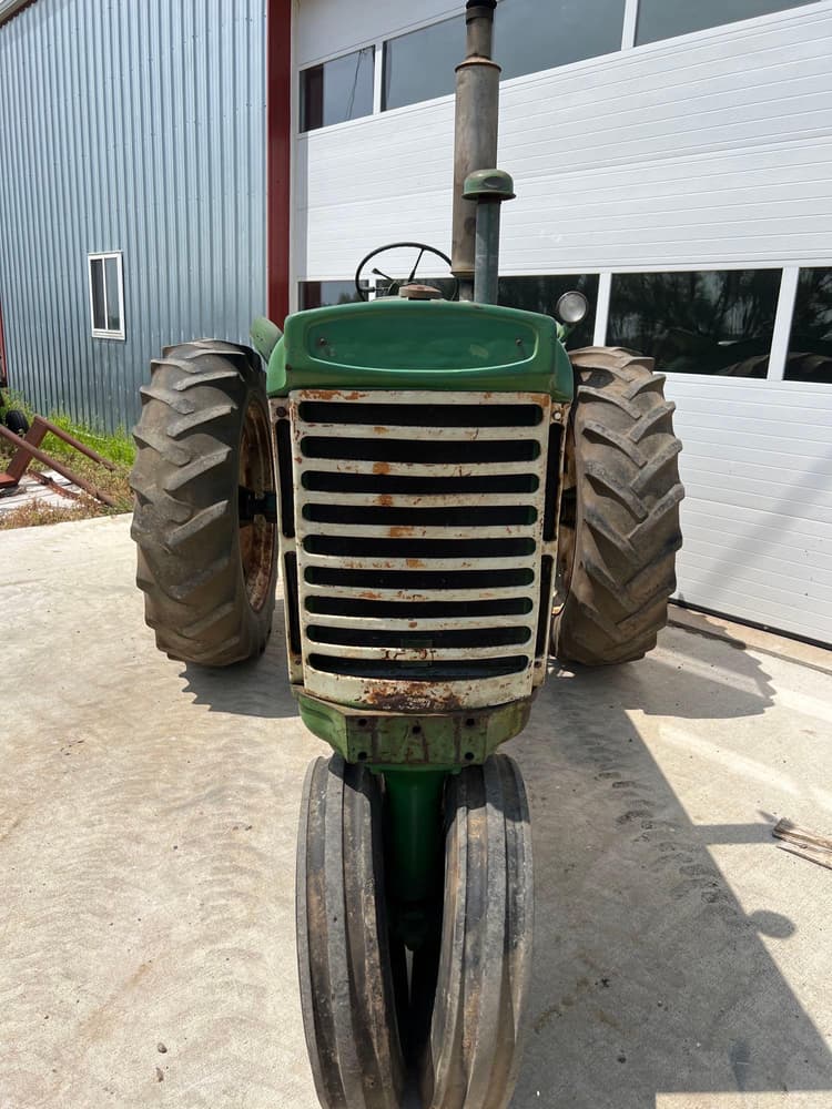 Oliver 880 Tractors 40 to 99 HP for Sale | Tractor Zoom