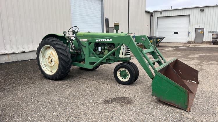 SOLD - Oliver 880 Tractors 40 to 99 HP | Tractor Zoom