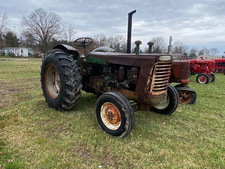 SOLD - Oliver 990 Tractors 40 to 99 HP | Tractor Zoom