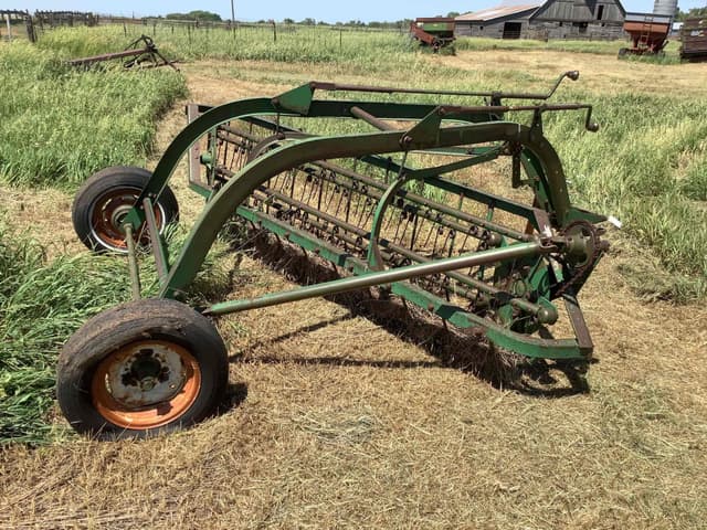 Oliver 107 Hay and Forage Hay - Rakes/Tedders for Sale | Tractor Zoom