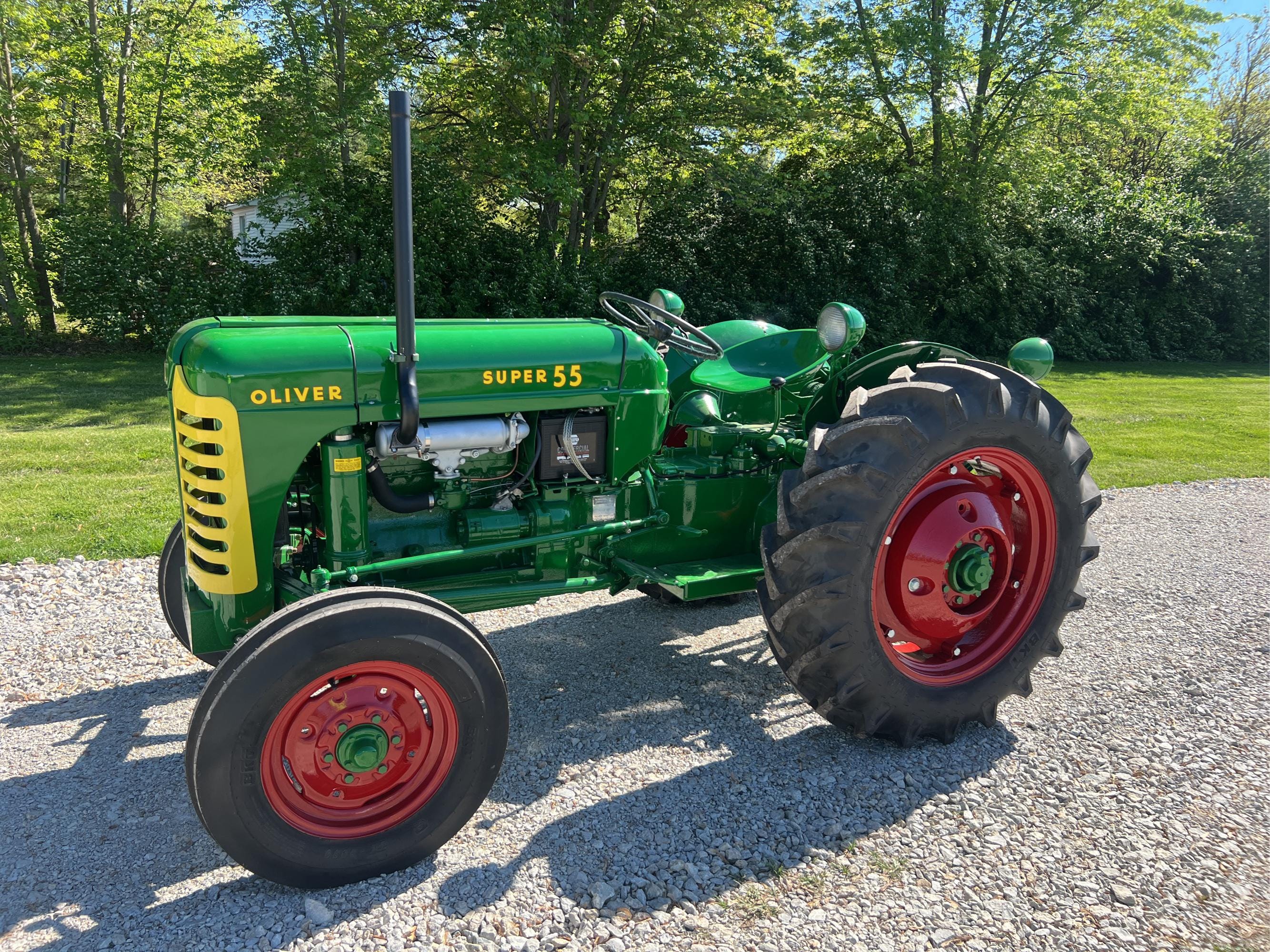 SOLD - Oliver Super 55 Lot No. 6525631 Tractors with 36 HP | Tractor Zoom
