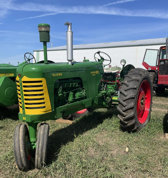 SOLD - Oliver Super 88 Tractors with 62 HP | Tractor Zoom