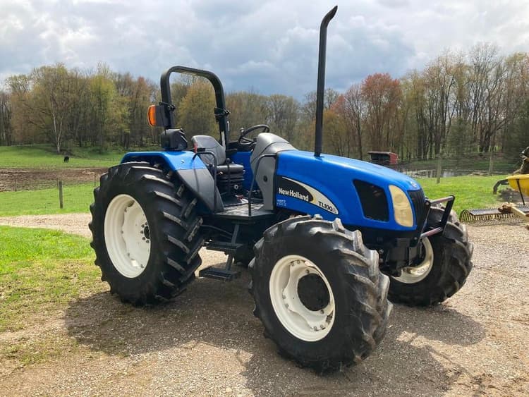 2005 New Holland TL100A Tractors 40 to 99 HP for Sale | Tractor Zoom