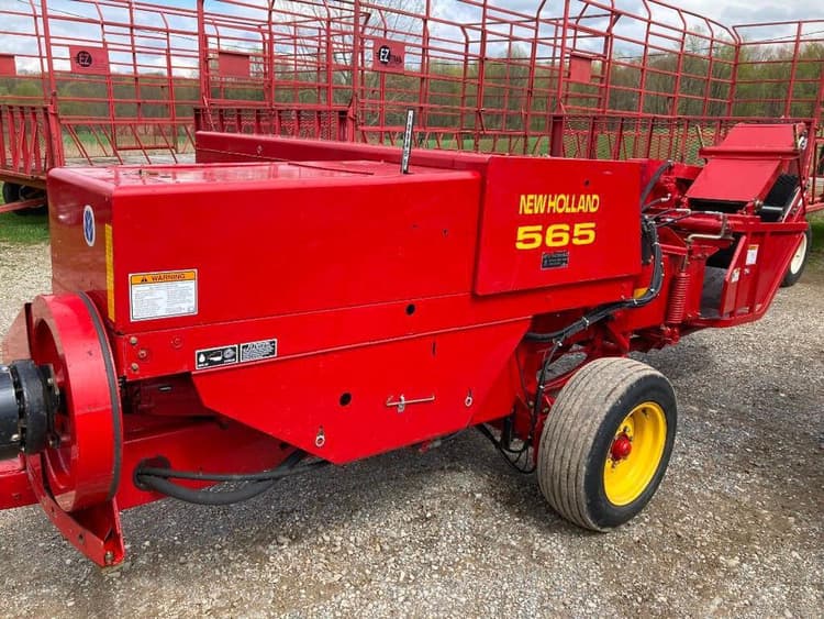 New Holland 565 Hay and Forage Balers - Square for Sale | Tractor Zoom