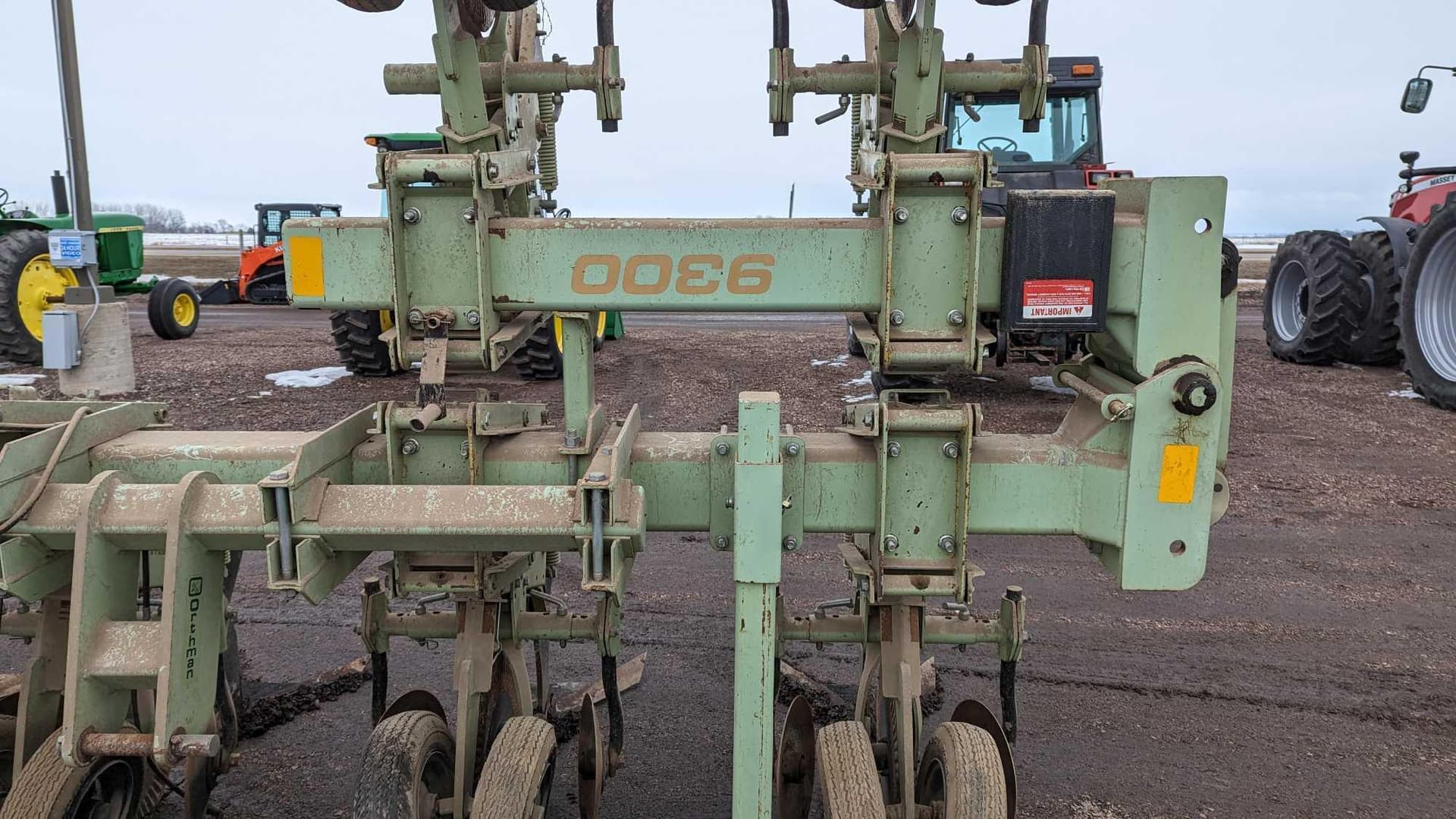 Orthman 9300 Tillage Row Crop Cultivators for Sale | Tractor Zoom