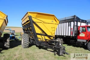 SOLD - Oxbo 1514 Lot No. 2791 Harvesting | Tractor Zoom