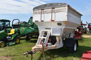 SOLD - Par-Kan GW150 Lot No. 1932 Planting | Tractor Zoom