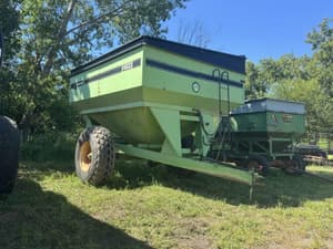 SOLD - Parker 4500 Lot No. 19 Harvesting | Tractor Zoom