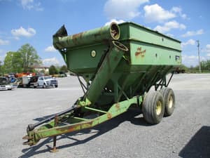 SOLD - PARKER 6000 GRAIN CART Harvesting | Tractor Zoom