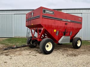 SOLD - Parker 6250 Lot No. 35 Harvesting | Tractor Zoom