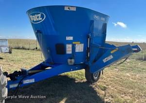 SOLD - Patz V350 vertical feed mixer Hay and Forage | Tractor Zoom