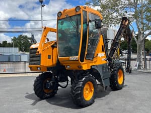 SOLD - Pellenc 4580 Grape Harvester/Sprayer Harvesting | Tractor Zoom