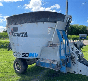 SOLD - Penta 3020-SD Hay and Forage | Tractor Zoom