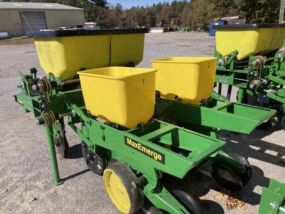 2023 Pequea 260 Planting Planters for Sale | Tractor Zoom