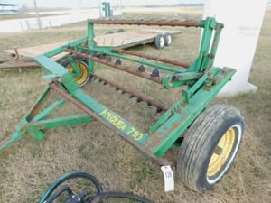 SOLD - PEQUEA 710 HAY FLUFFER Hay and Forage | Tractor Zoom