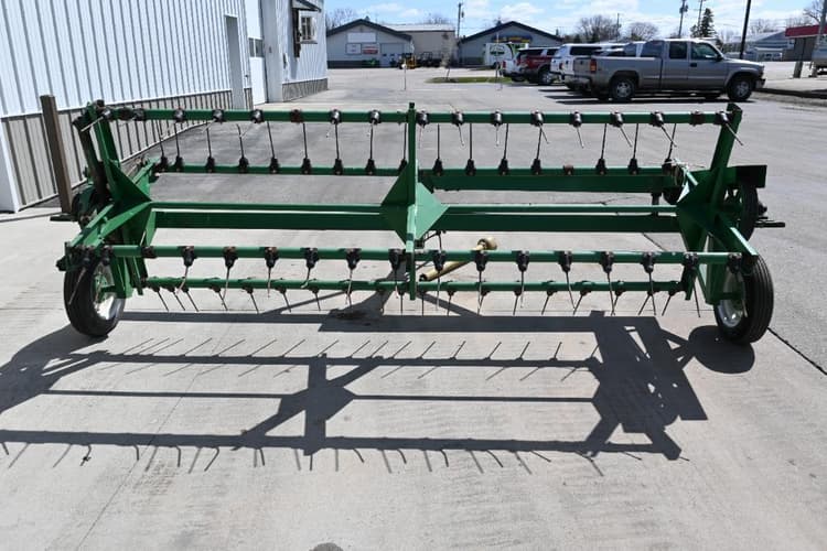 Pequea 910 Hay and Forage Hay - Rakes/Tedders for Sale | Tractor Zoom