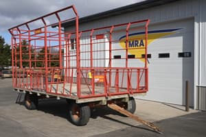 SOLD - Pequea 916 Lot No. 56 Hay and Forage | Tractor Zoom