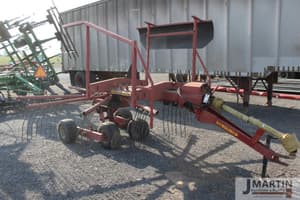 SOLD - Pequea HR10 rotary rake Hay and Forage | Tractor Zoom