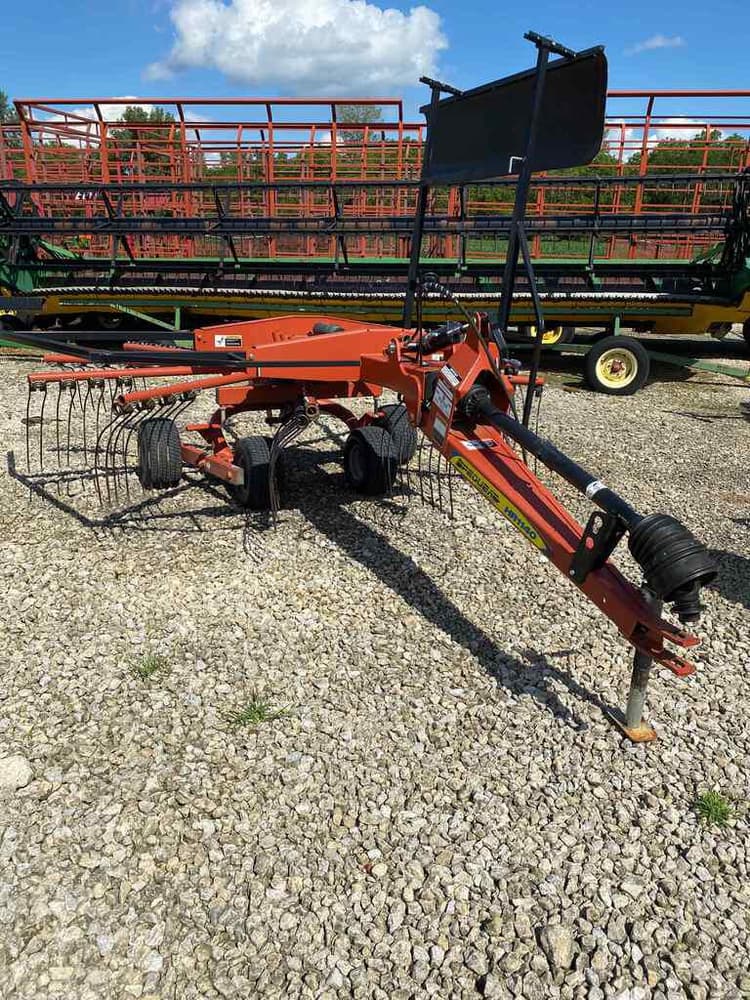 SOLD - Pequea HR1140 Hay and Forage Hay - Rakes/Tedders | Tractor Zoom