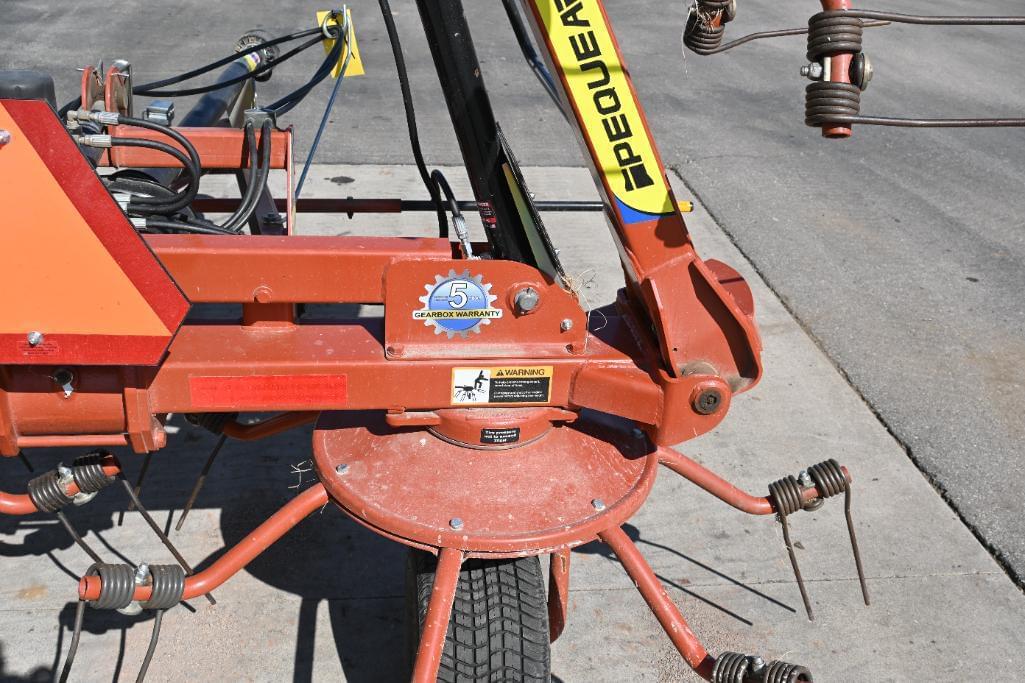 Pequea TT4101 Hay and Forage Hay - Rakes/Tedders for Sale | Tractor Zoom