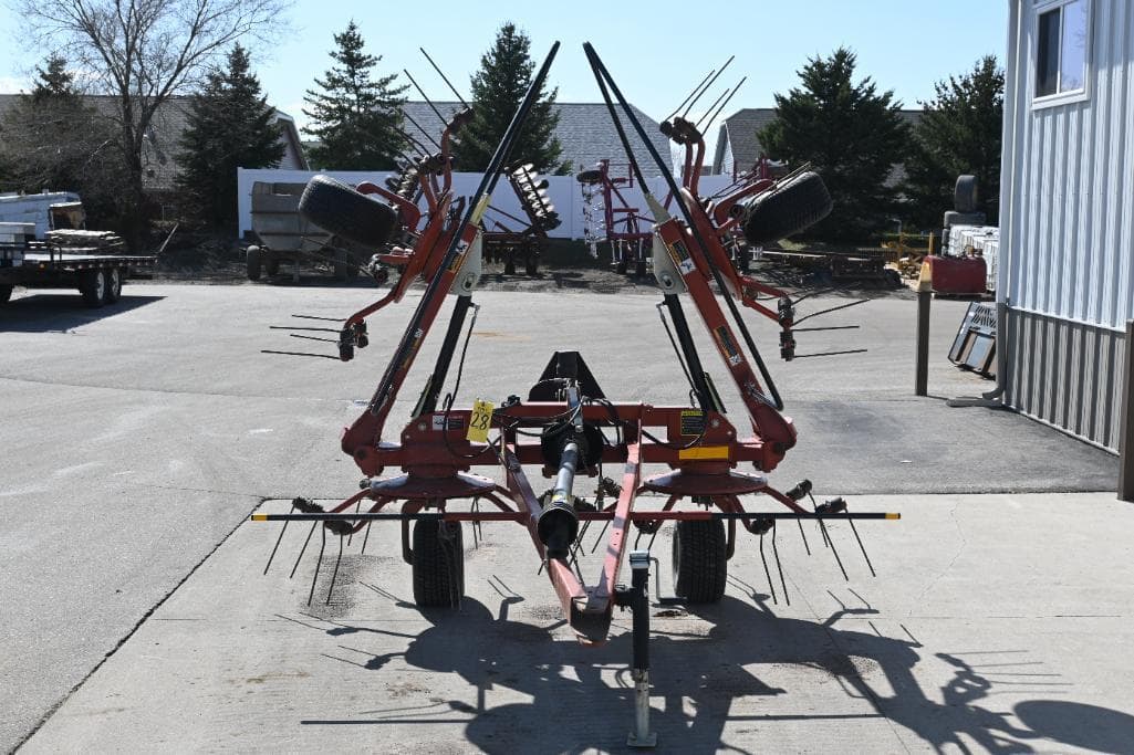 Pequea TT4101 Hay and Forage Hay - Rakes/Tedders for Sale | Tractor Zoom