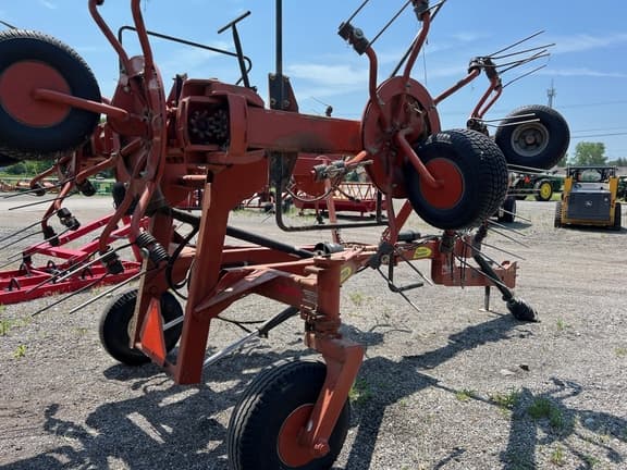 Pequea TT6100 Hay and Forage Hay - Rakes/Tedders for Sale | Tractor Zoom