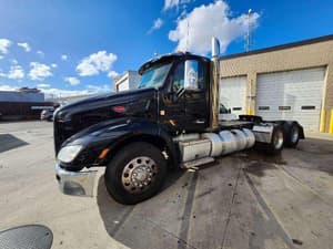 Peterbilt 587 Lot No. 429563 Other Equipment For Sale with --- mi ...