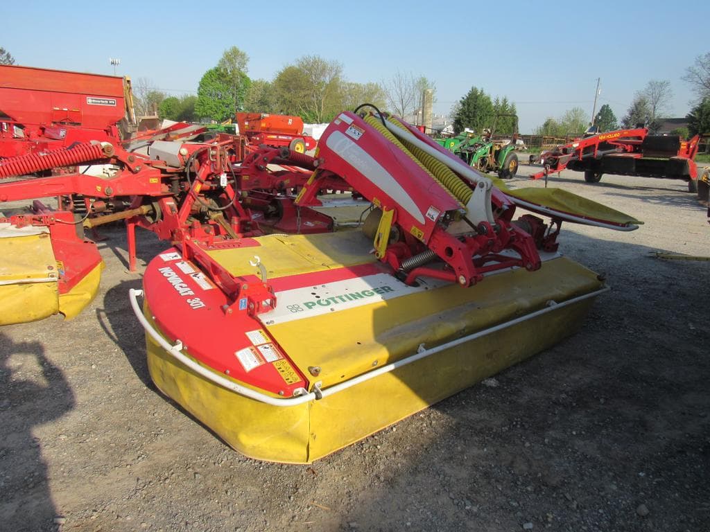 Pottinger Novacat 301 Hay and Forage Mowers - Disk for Sale | Tractor Zoom