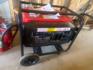 SOLD - Predator 4000 Lot No. 9052 Other Equipment | Tractor Zoom