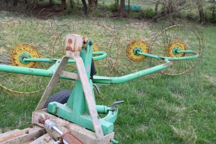 Rake Trolley RT-II Hay and Forage Hay - Rakes/Tedders for Sale ...