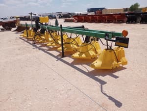 SOLD - Red Ball 420 Hooded Sprayer Chemical Applicators | Tractor Zoom