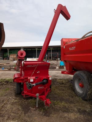 SOLD - Renn RMC24 Lot No. 29 Hay and Forage | Tractor Zoom