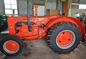 SOLD - 1940 Case LA Lot No. 10899 Tractors with 64 HP | Tractor Zoom