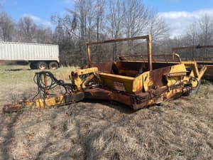 SOLD - Reynolds 17C Lot No. 34 Construction with --- Hrs | Tractor Zoom