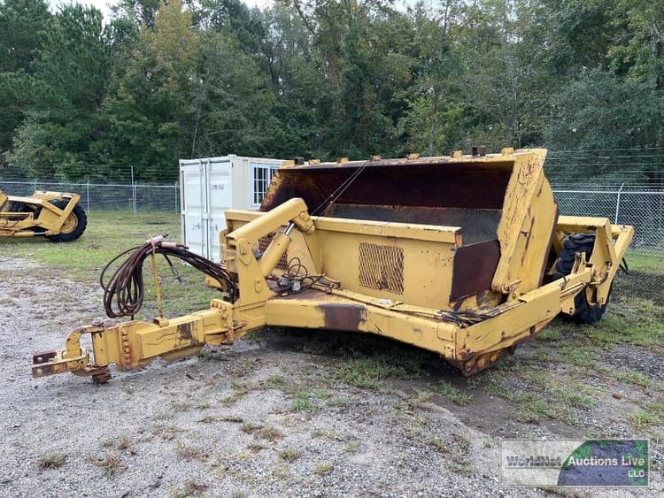 Reynolds 17C Construction Scrapers for Sale | Tractor Zoom