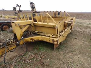 SOLD - Reynolds 8CF Lot No. 13 Construction with --- Hrs | Tractor Zoom