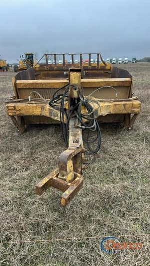 SOLD - Reynolds 8CF Lot No. 2566 Construction with --- Hrs | Tractor Zoom