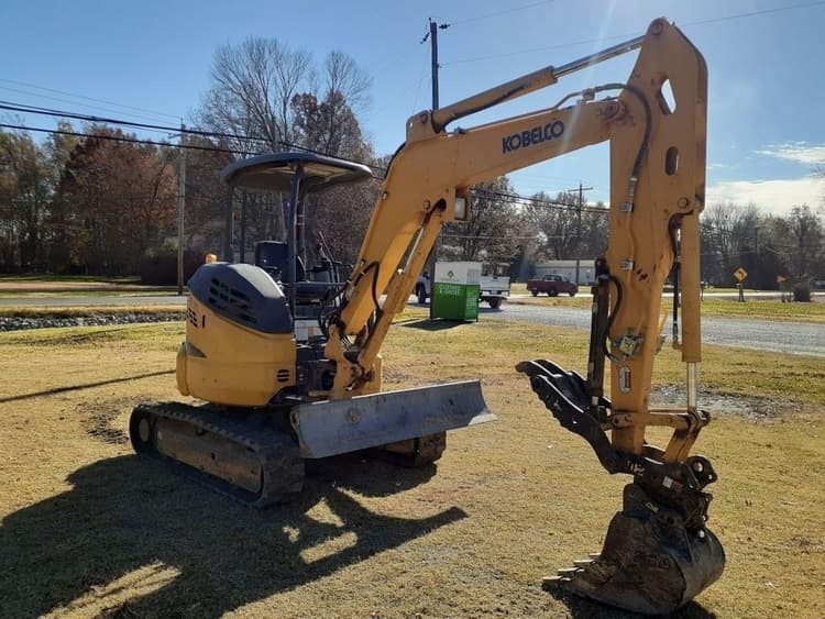 Kobelco SK35SR Construction Compact Excavators for Sale | Tractor Zoom