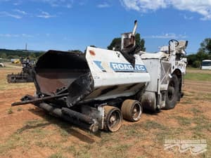 SOLD - Roadtec RP190 Lot No. 8903 Construction with 2,182 Hrs | Tractor ...