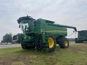 SOLD - 2019 John Deere S780 Combines with 1,336 Hrs | Tractor Zoom