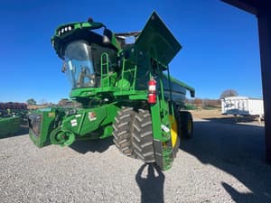 SOLD - S780 JOHN DEERE COMBINE Combines with 1,307 Hrs | Tractor Zoom