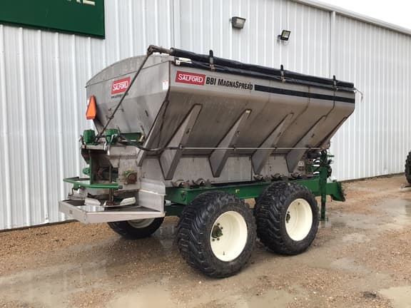 BBI MagnaSpread Chemical Applicators Fertilizer Applicators - Dry for ...