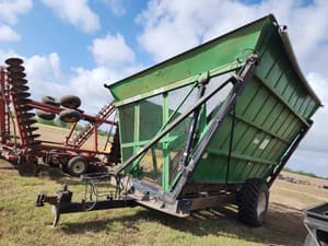 SOLD - Sam Stevens L237 Lot No. 488 Harvesting | Tractor Zoom