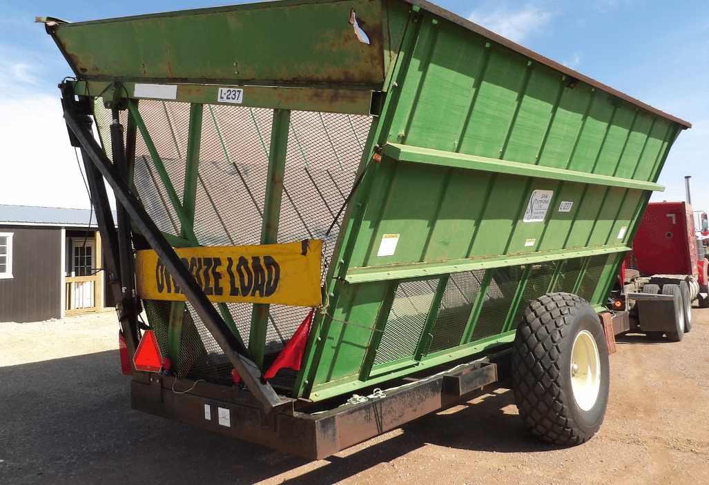 Tractor Zoom - Sam Stevens L237