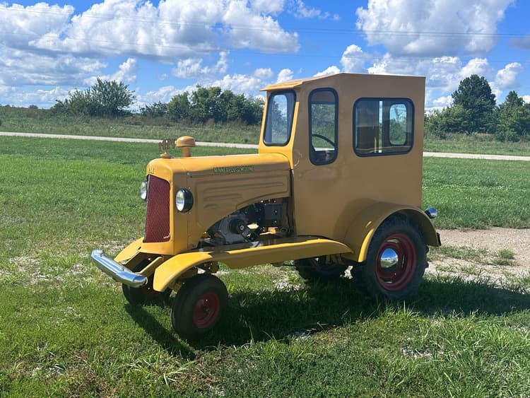 Minneapolis-Moline UDLX Tractors 40 to 99 HP for Sale | Tractor Zoom